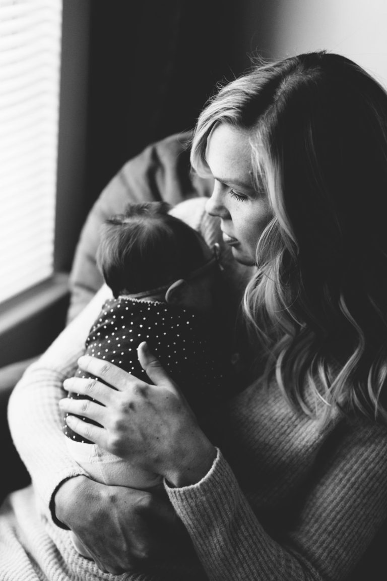 Baby Mattie | Lifestyle Newborn Family Session - Tori Watson